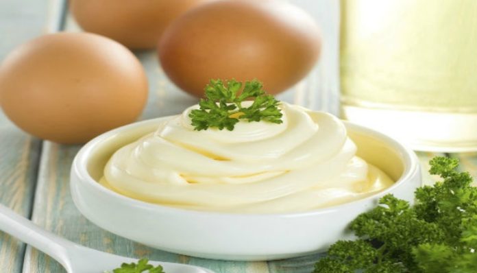 Cómo hacer en pocos segundos una mayonesa apta para dietas
