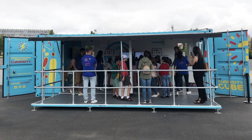 El Curiosity Cube® de Merck despierta el interés por la ciencia en más ...