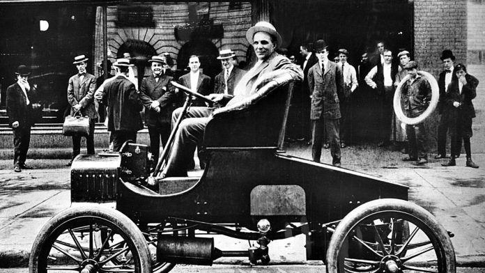 Henry Ford: como fue el inventor de la producción en masa de coches