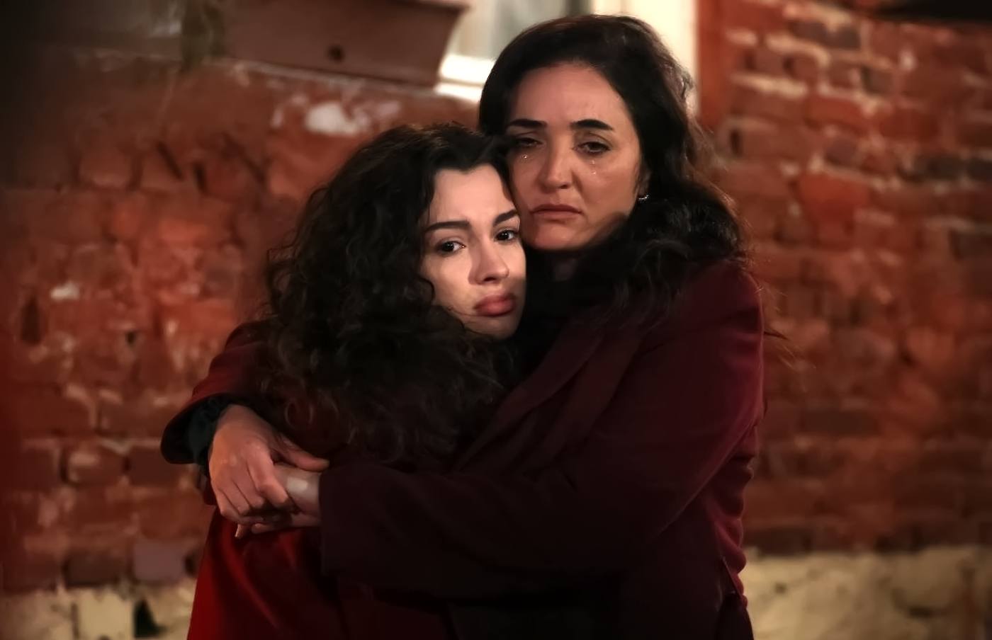 ‘Hermanos’: los Eren son desahuciados por culpa de Gönül y Ayla ...