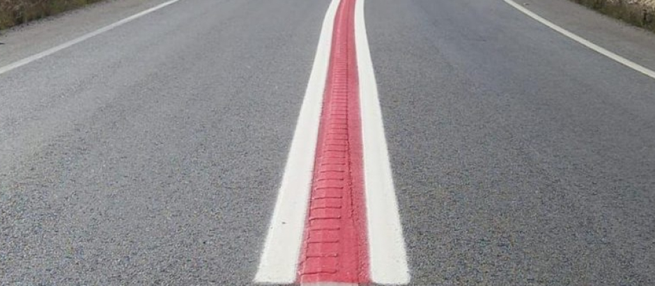 ¿Qué significa esta nueva y misteriosa línea roja continua que ha ...