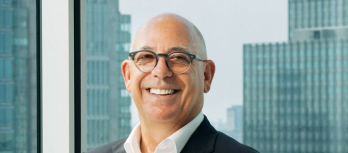 Scott Adelson reemplazará a Scott Beiser como CEO de Houlihan Lokey