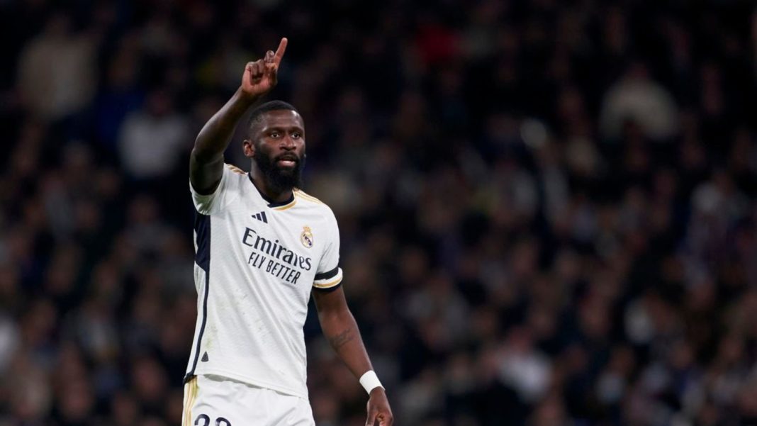 Rüdiger enloquece frente a los aficionados del Real Madrid